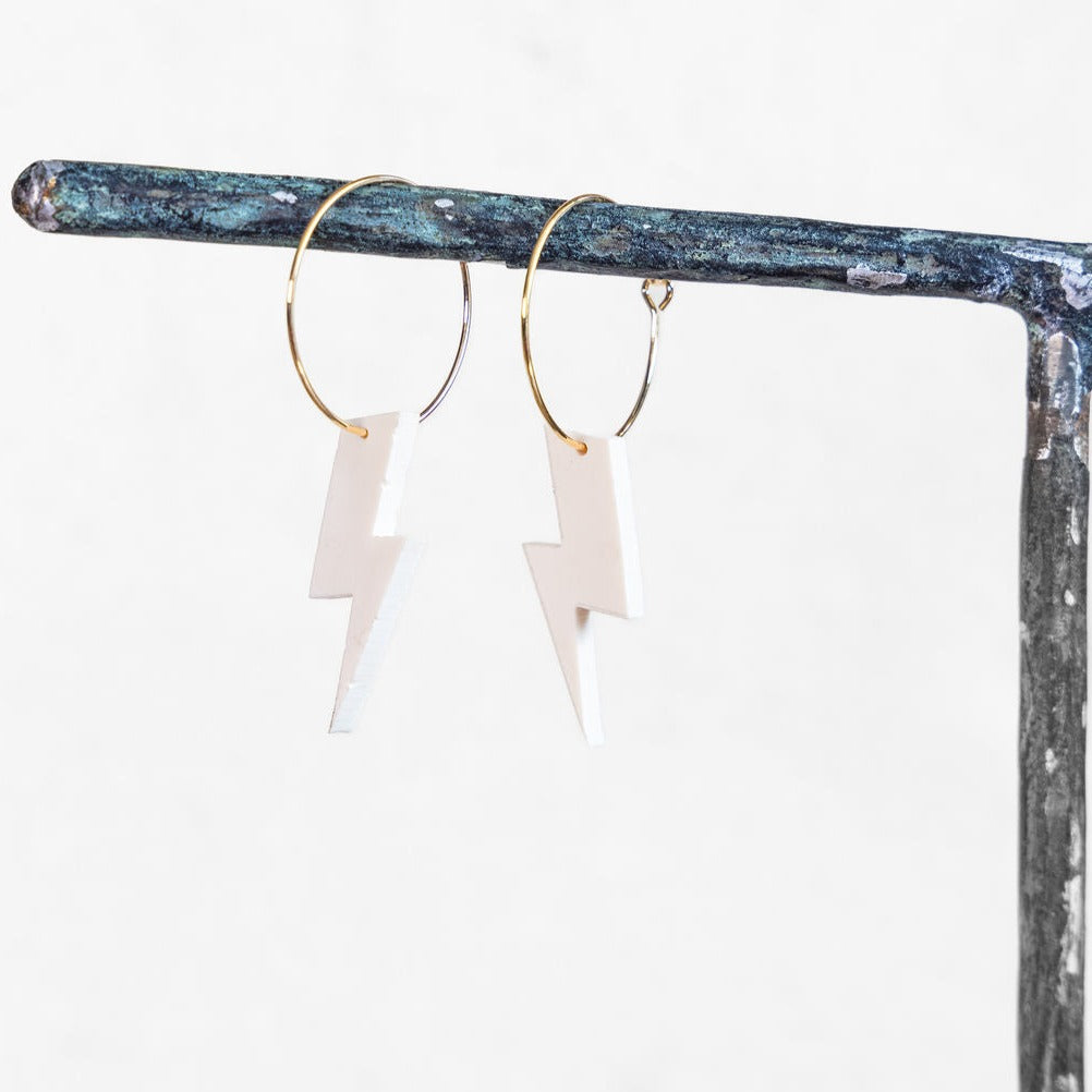 Lightening Bolt White, Small – Sunward